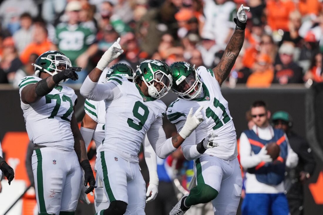 AFC East: Emotional rally for Jets; Bills Cook up a victory | News ...